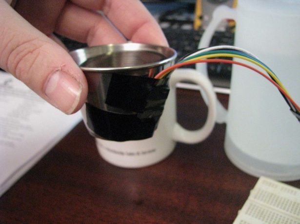 PWM Fan Controller using PIC12F675 microcontroller