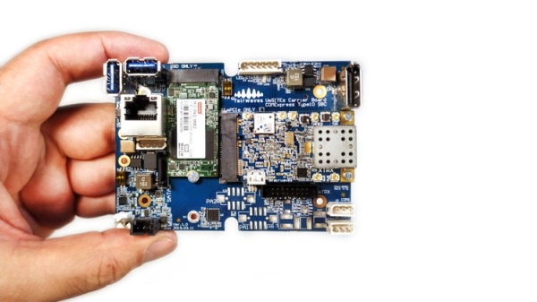 XCOM: Compact Embedded X86 Platform for Versatile Applications