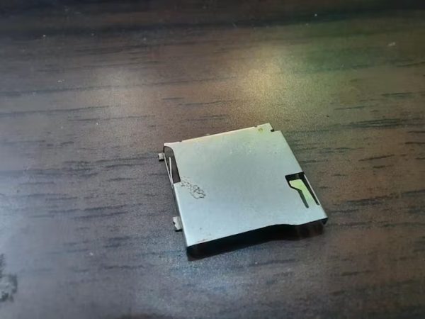 Programming SMD Microcontrollers Without Soldering
